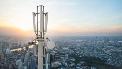 What Is a PXI Vector Signal Transceiver? - NI